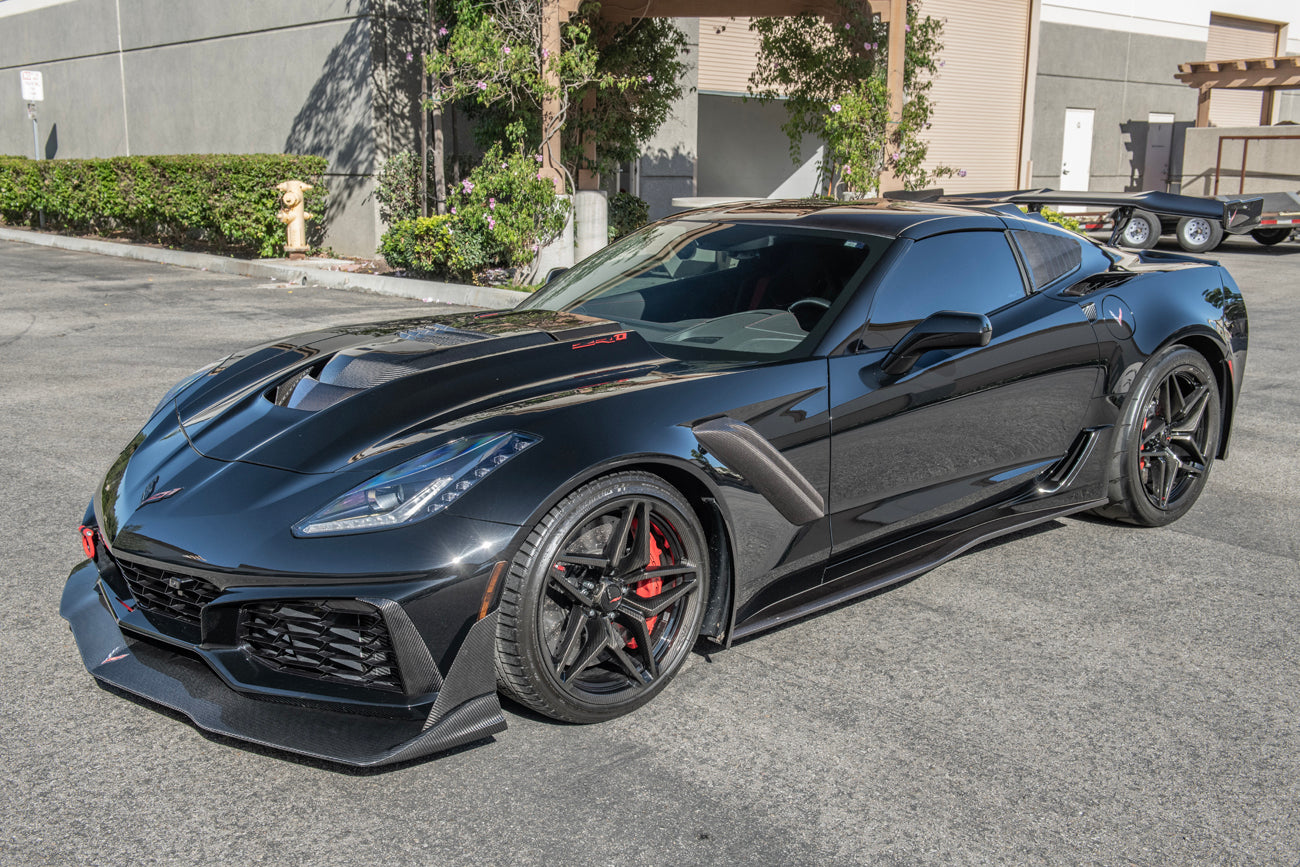 Black Friday Sales for Automotive Enthusiasts at Extreme Online Store